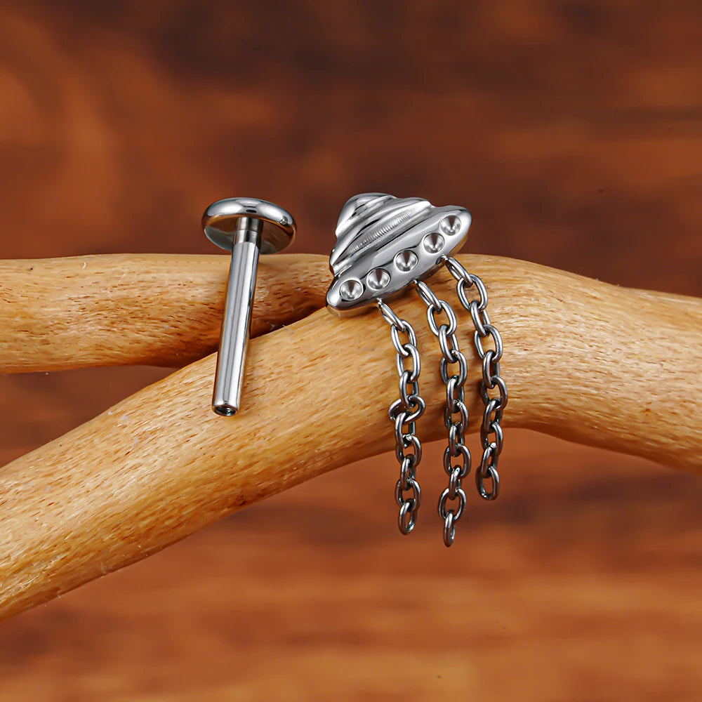 UFO ørepiercing med kvaster titanium labret-stud 16G – Ashley Piercing ...